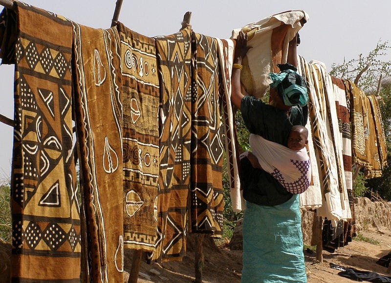 Le Bogolan : Tradition et Artisanat du Mali à Travers l’Afrique - Le Patio